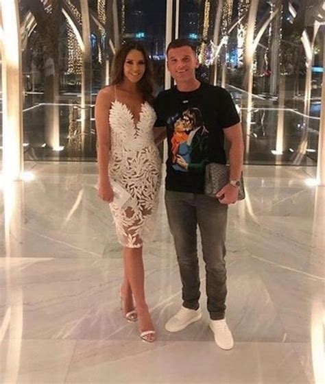 Danielle Lloyd Reveals Plans To Try Controversial Pregnancy Treatment Rsvp Live