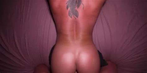 Thick Fit Milf Lily Strong Flexes Muscles In Sensual 4k Sex Scene