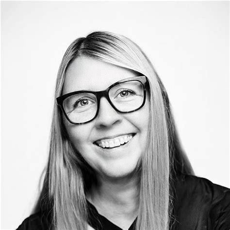 Danielle Bowens Instagram Twitter And Facebook On Idcrawl