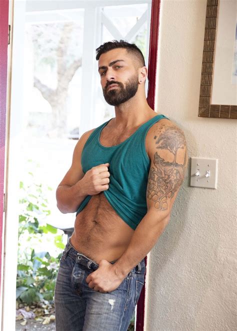 Adam Ramzi에 있는 Jorge님의 핀