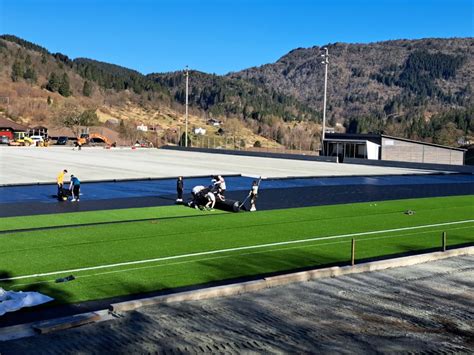 Valestrand Hjelvik Sport Surface As