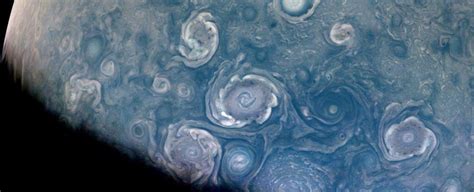 Incredible New Photos Show Jupiters Hypnotic Swirling Storms The Best