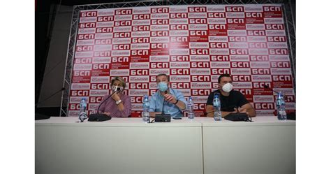 Скандално Пленумът на БСП заседава без лидерката Нинова Обновена