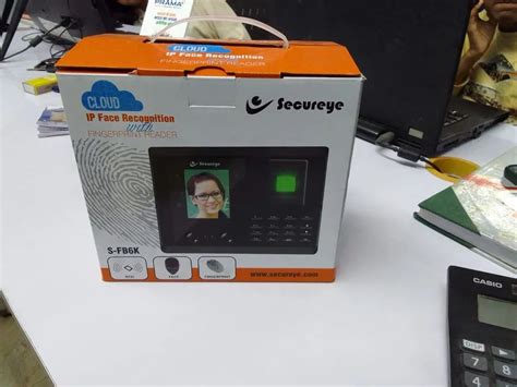 Fingerprint Recognition Biometric Attendance Punching Machine Face