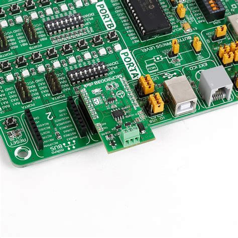 MCP2003B Click Mikroe