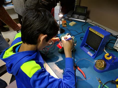 How I Embraced My Introvert And Joined The Hacker Community Hackaday