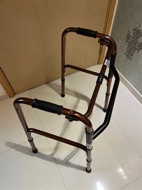 Walker Health And Nutrition Assistive And Rehabilatory Aids Other Assistive Aids On Carousell