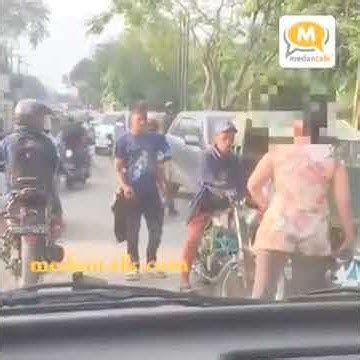 VIDEO GOKIL EMAK-EMAK " PETARUNG JALANAN " ? - YouTube