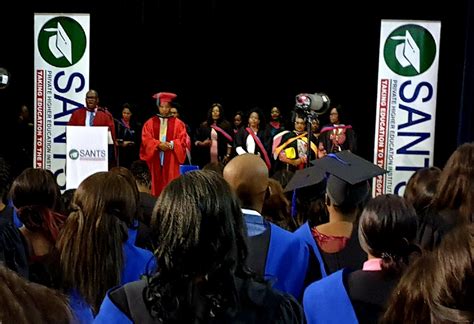 Sants Private Sants Private Higher Education Institution