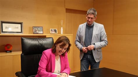 Lhospitalet Pide Complicidad A La Consellera Paneque Para Regenerar