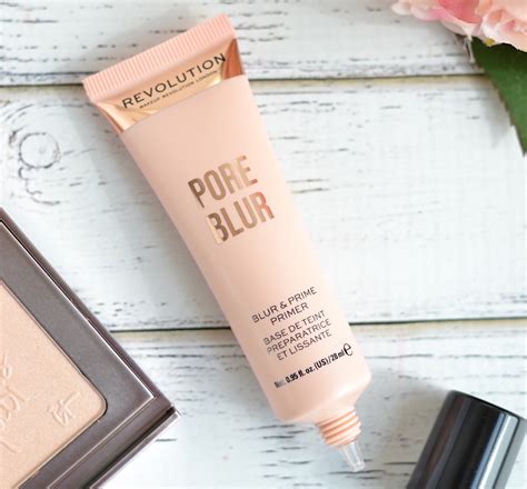Makeup Revolution Pore Blur Primer Benefit Porefessional Dupe