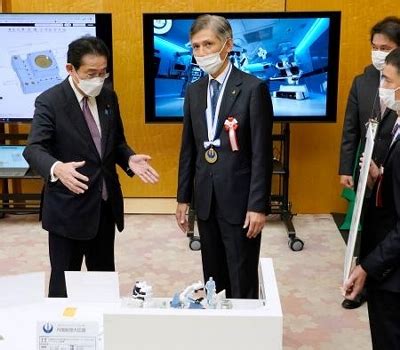 首相がものづくり大賞表彰 技術開発、技能継承で功績｜信濃毎日新聞デジタル 信州・長野県のニュースサイト