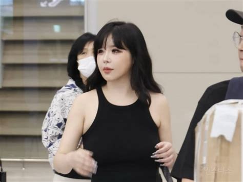 오늘자 공항에서 찍힌 2ne1 박봄 240923  인스티즈 Instiz 이슈 카테고리
