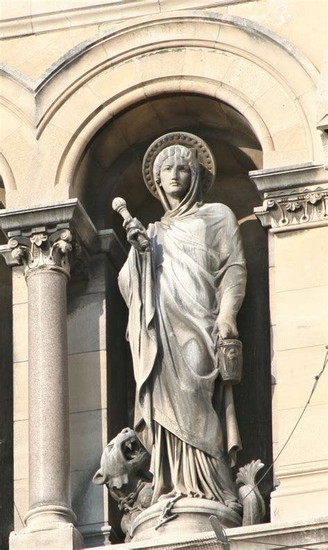 ¿qué Santa Es Representada Arrojando Agua Bendita Sobre Un Dragón