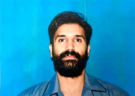 تصاویری از اسماعیل فکری، جاسوس موساد که صبح امروز اعدام شد