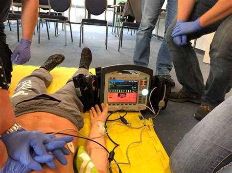 Erster Erc Ils Provider Kurs Im Saarland Megamed Notfallmanagement Medizinische Aus Und