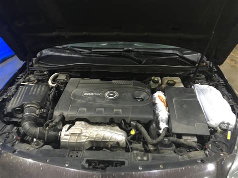 Мойка авто+под капотом — Opel Insignia Country Tourer (1G), 2 л, 2014 ...