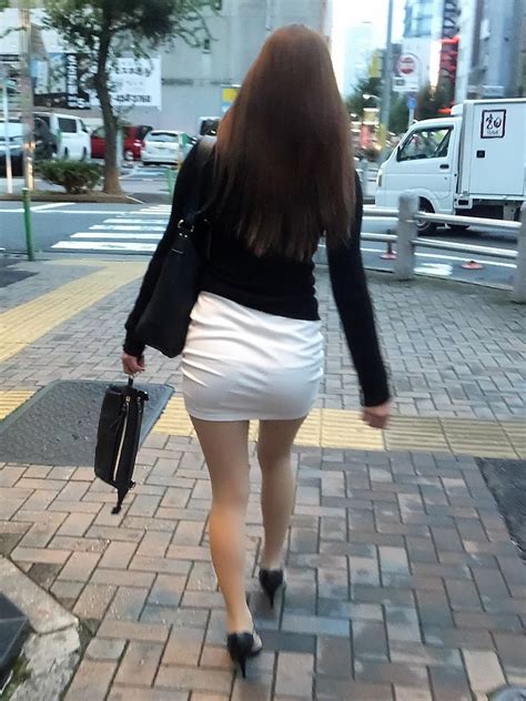 タイトスカートエロッ！てなる街撮り画像 性癖エロ画像 センギリ