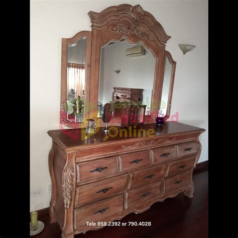 For Sale Dresser King Drawer Kingston