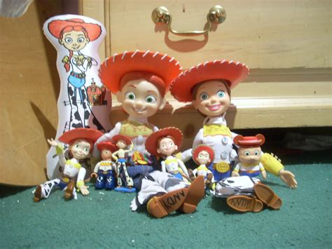 A Whole Family Of Jessies Jessie Toy Story Photo Fanpop