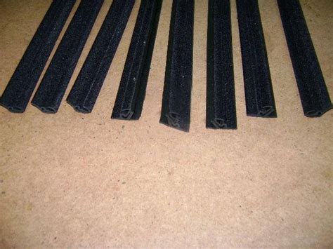 Купити Ремкомплект ущільнювачів скла опускного ВАЗ 2109 21099 БРТ Ремкомплект 54р ціна 1030