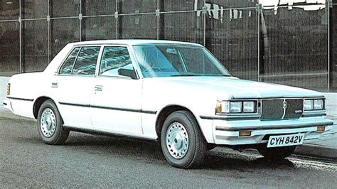 Toyota Crown S110 - amazing photo gallery, some information and ...