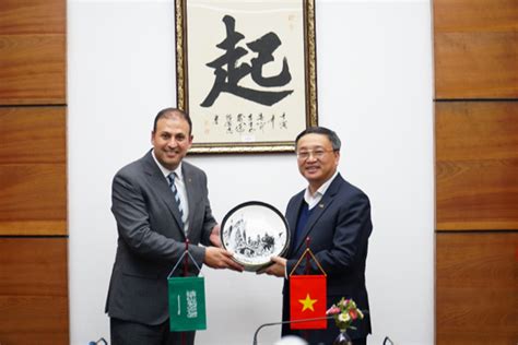 meeting with saudi arabia ambassador mohammed ismaeil a dahlwy university of languages and