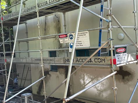 BUILDING FACADE CRACK REPAIR RENDER REPAINT