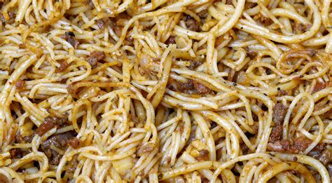 Premium Photo Close Up Of Cooked And Tangled Spaghetti Bolognaise