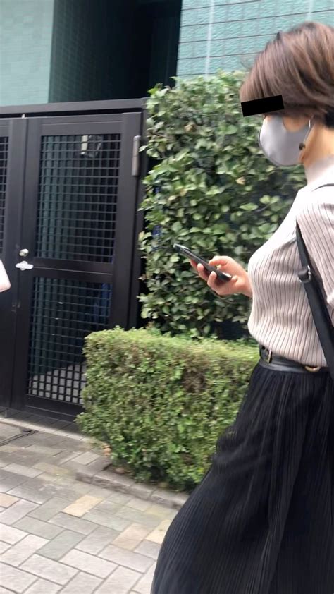 【横からの眺め15】念願の再会！相変わらずの隠れ巨乳 Pcolle