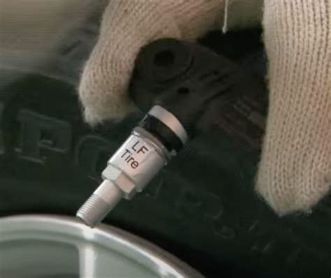 How To Install An Internal TPMS OBD Australia