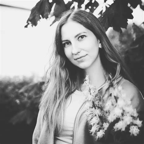 𝓐𝓵𝔂𝓸𝓷𝓪 Alyfoxy On Threads