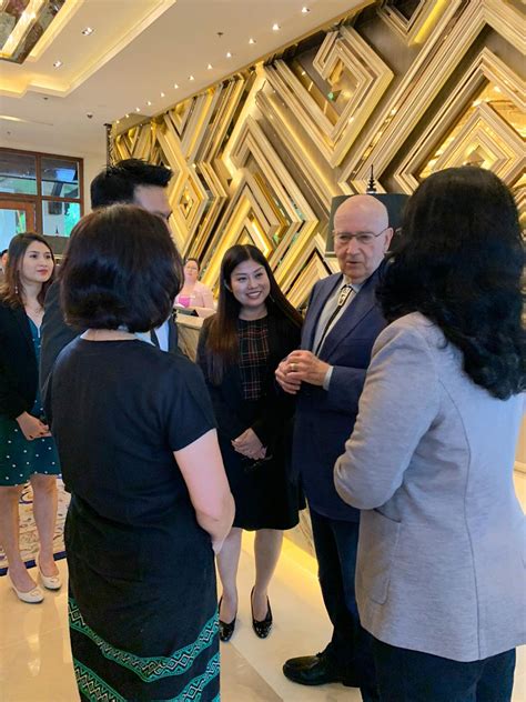 “with Prof Dr Philip Kotler” 📚 5th Oct 2019 Phyo May Win