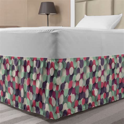 Retro Bed Skirt Pattern Of Dots Big Spots Hand Drawn Style Simple Brushstrokes Pastel Colors
