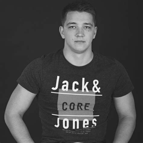 raw output songs events and music stats