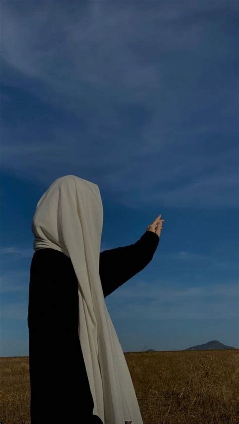 Пин от пользователя 𝓓𝓲𝓵𝓭𝓸𝓻𝓪 🇺🇿 на доске ʍуᴄуᴧьʍᴀнᴋи Ободки стили Мусульманские девушки