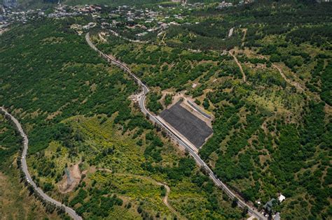 თბილისის ვაკის რაიონში წყნეთის გზატკეცილზე რესტორან „კაკლების“ მიმდებარედ ფერდის გამაგრების