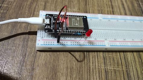 Esp32 External Sensor With Dht11 By Akmal Jauhar Sidqi Medium