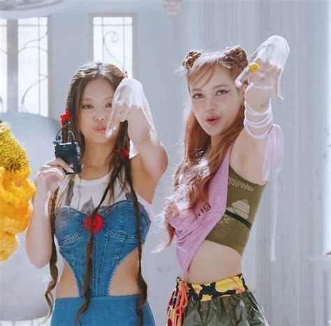 🖤💗𝖨 𝖫𝖮𝖵𝖤 𝖩𝖤𝖭𝖫𝖨𝖲𝖠 𝖲𝖮 𝖲𝖮 𝖬𝖴𝖢𝖧💛 Jenlisa Sweet Picture Pretty  Blackpink