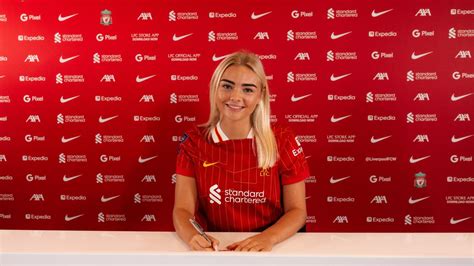 Sofie Lundgaard signs new Liverpool FC Women contract - Liverpool FC