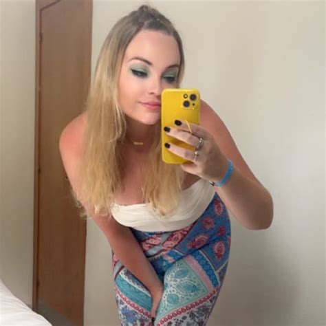 Paige Cocks Paigeleaannex On Threads