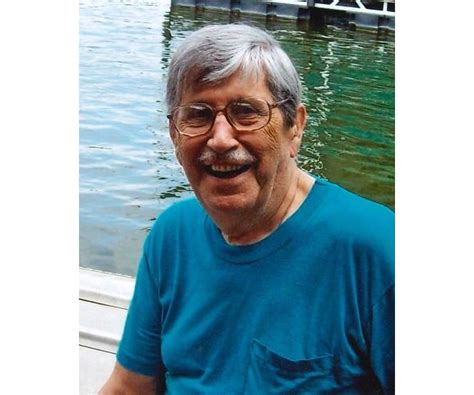 Sam Salvatore Dicarlo Obituary 2023 Saint Charles Mo Baue Funeral Home Cave Springs