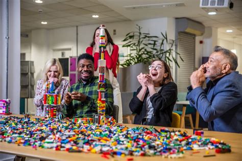 8 Best Problem Solving Activities To Build A Successful Team Risely