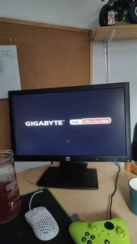 Every Time I Boot My Pc This Is What Its Stuck On And Idk What To Do Could Anyone Help Me Myb