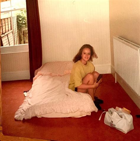 Actress Looks Unrecognisable In A Throwback Picture Taken Before She Embarked On Drama School