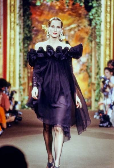 Christian Lacroix Fall 1988 Couture Tumbex