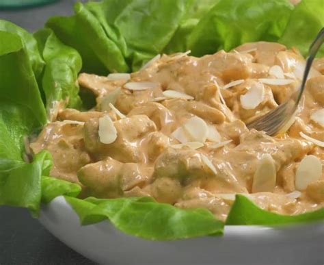 Рецепта за пилешко във винен сос със сметана и майонеза кулинарно бг