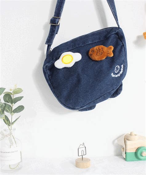 11할인 ️귀여운 곰돌이 토끼 브로치 뱃지 가방장식 팬던트 핀뱃지 에이블리