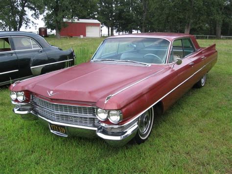 1963 Cadillac Coupe Deville Specs