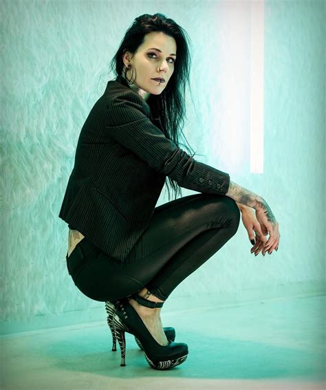 Britta Görtz Critical Mess Hiraes R Metalboners